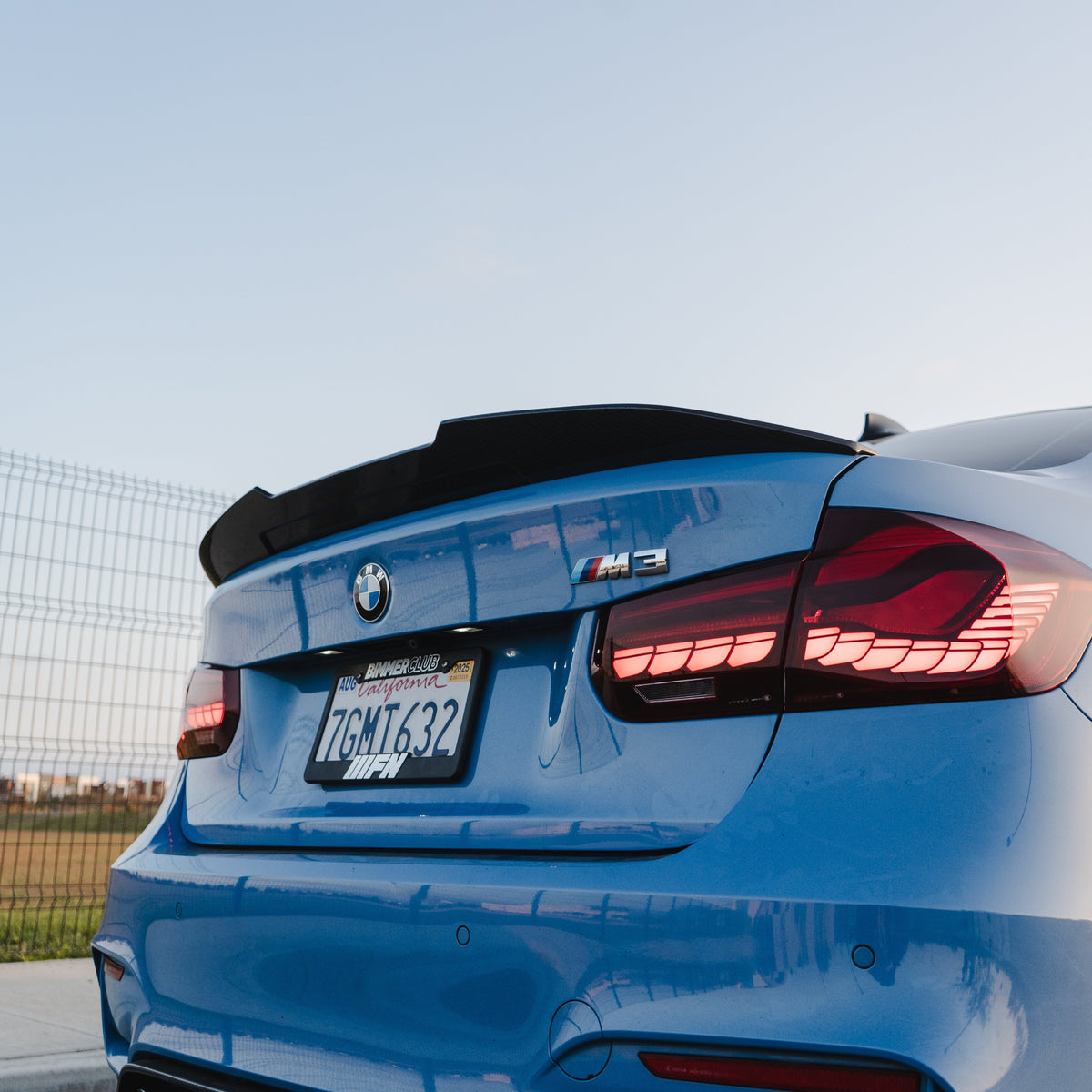 PSM STYLE HIGH KICK CARBON FIBER TRUNK SPOILER FOR BMW F80 M3 / F30 3 ...
